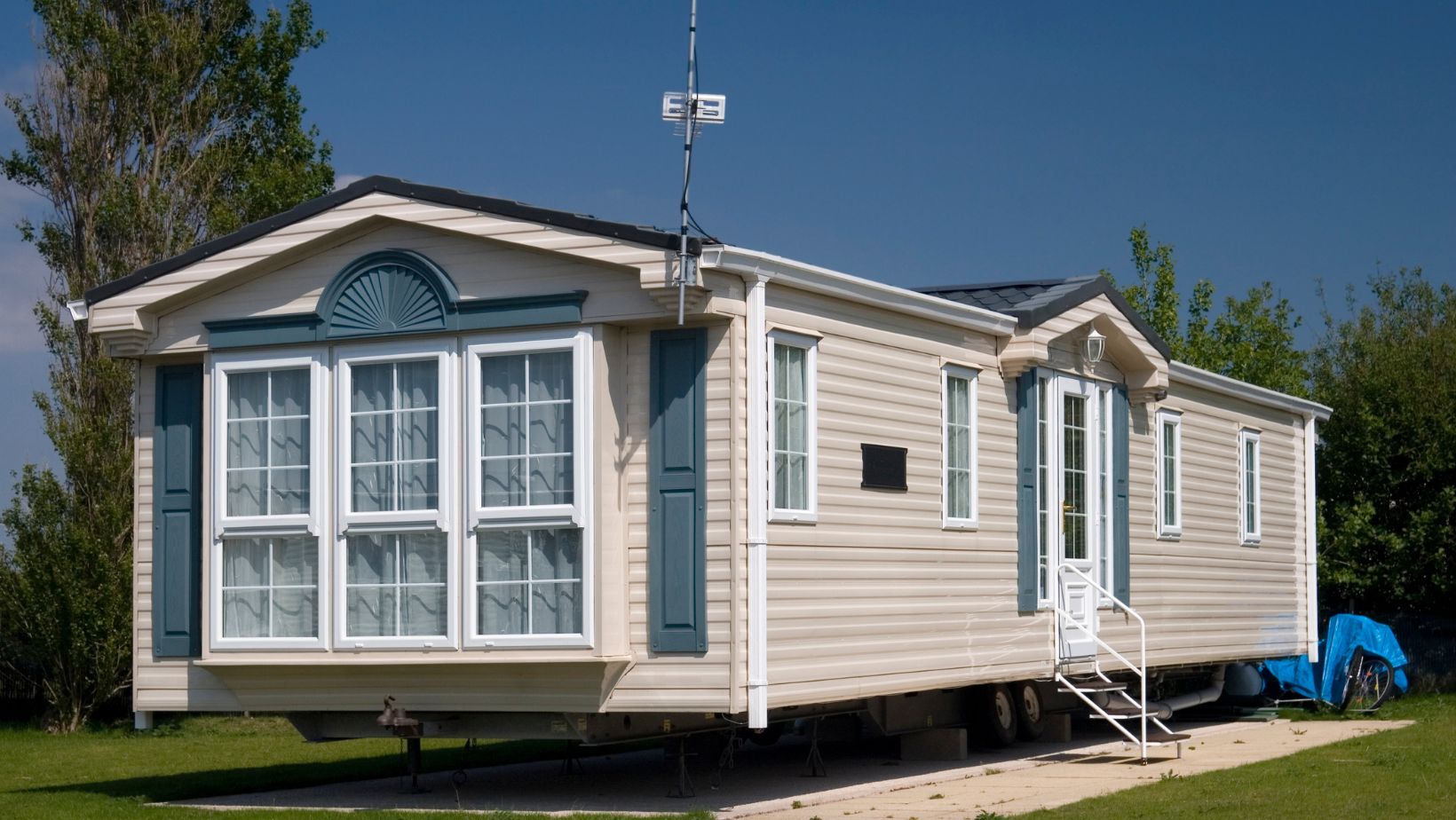 Where the Road Stops and the Pines Begin for Mobile Homes ...